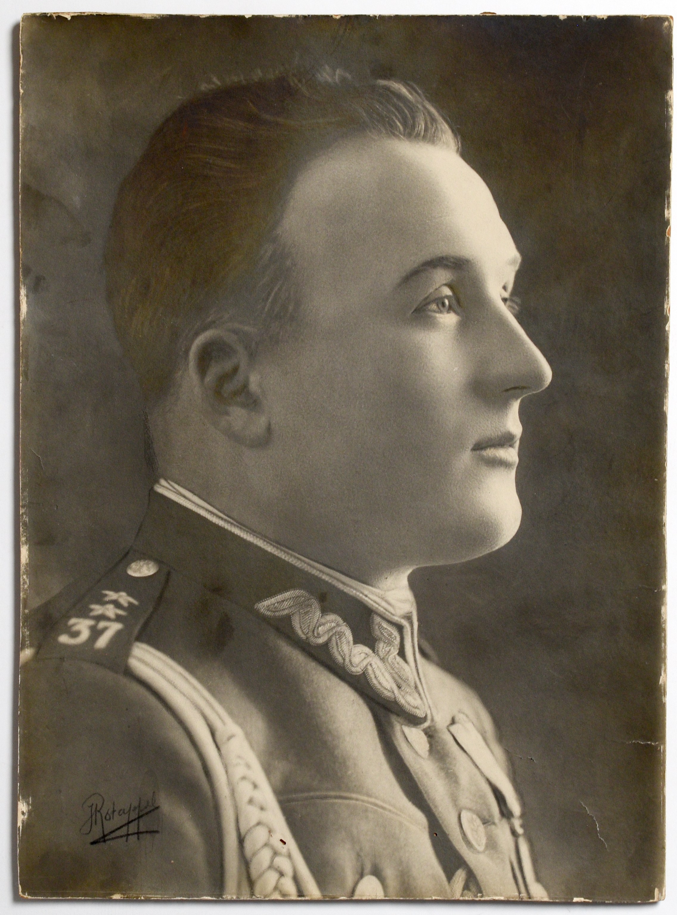 II RP, Duża fotografia portretowa porucznik 37 Pułk Piechoty - Aukcja ...