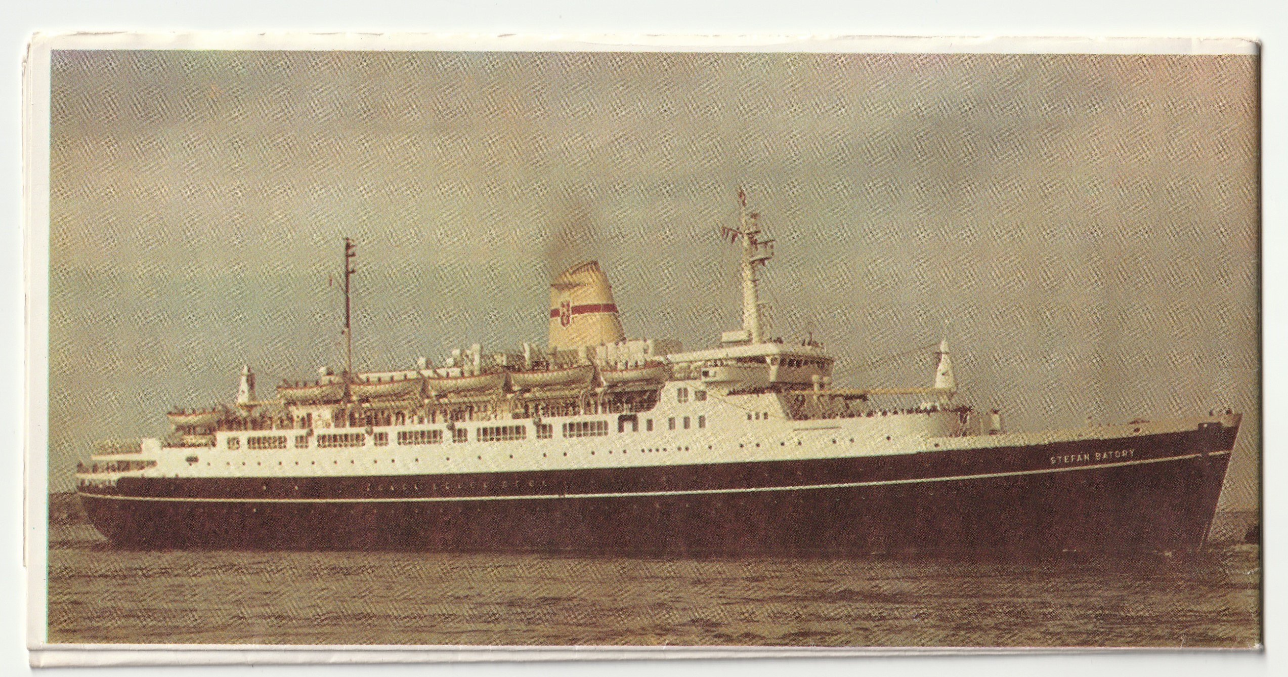 TSS "STEFAN BATORY". Guide to the ship. Contains 9 diagrams showing the ...