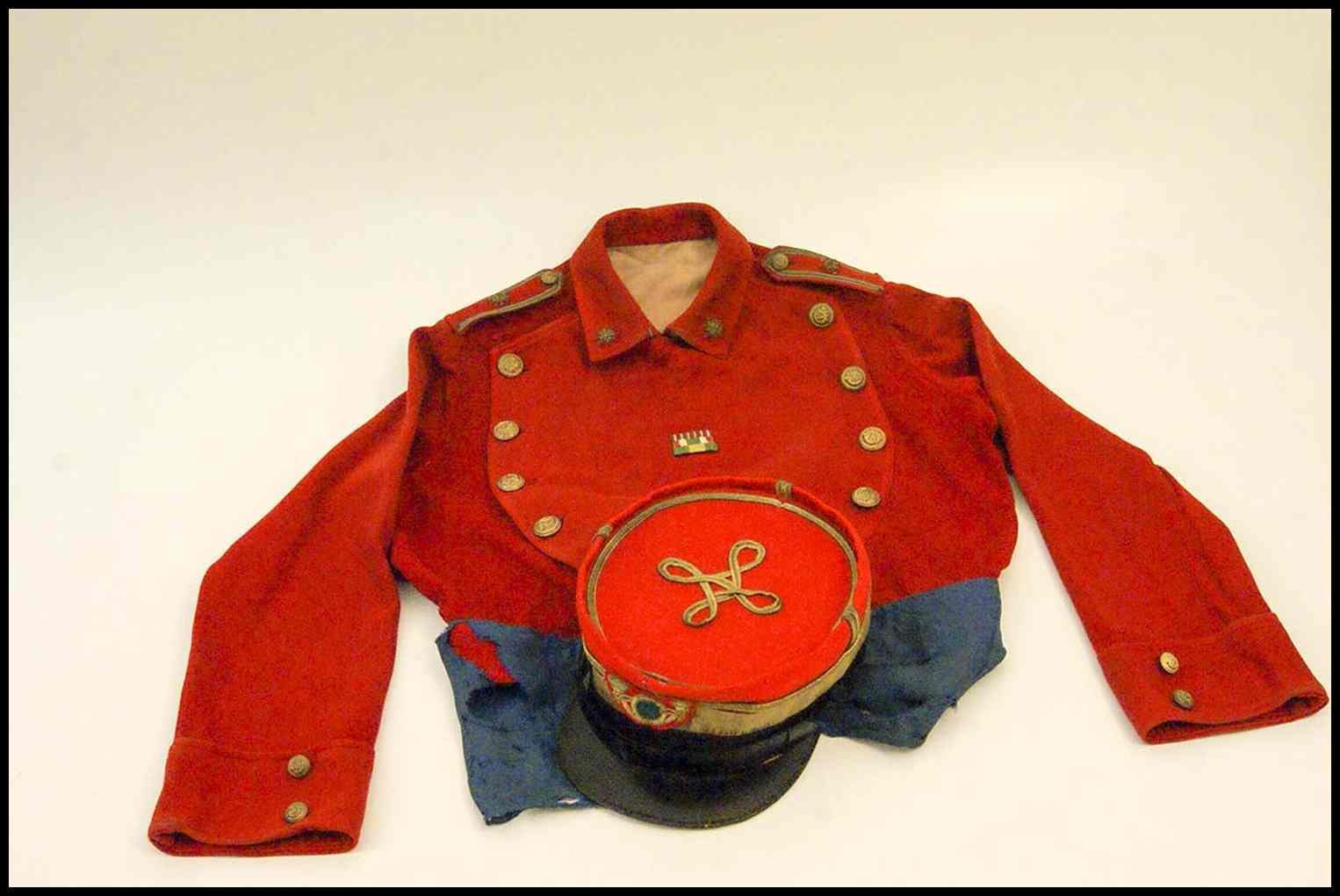 ITALY, KINGDOM Jacket and cap of a major of the Garibaldi Legion ...