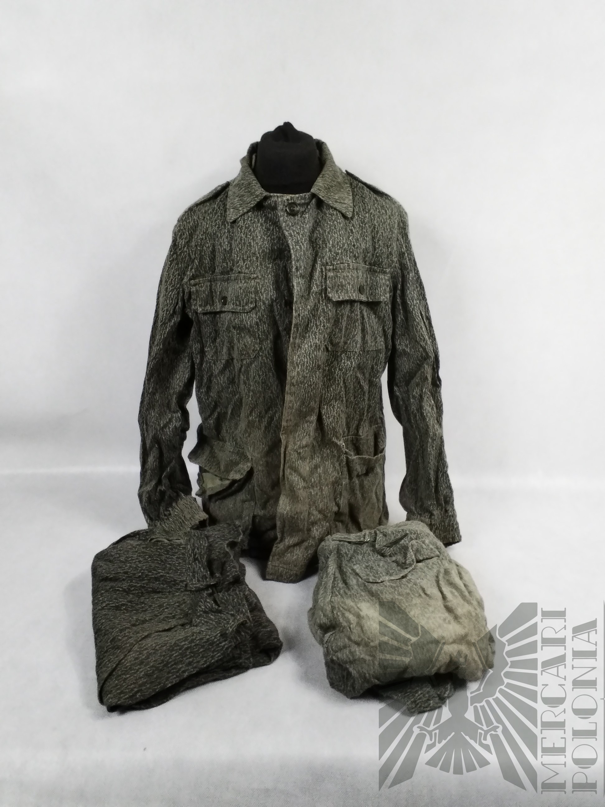 PRL Straż Pożarna Mundur “Deszczyk” wz.58 - Aukcja internetowa / Licytacja online - Cena - OneBid