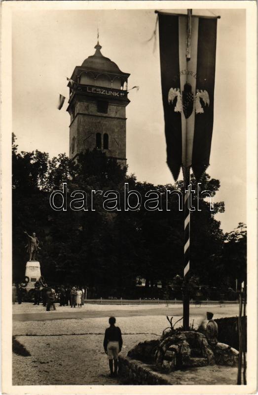 1939 Rozsnyó, Roznava; Országzászló, Rákóczi őrtorony és Kossuth szobor ...