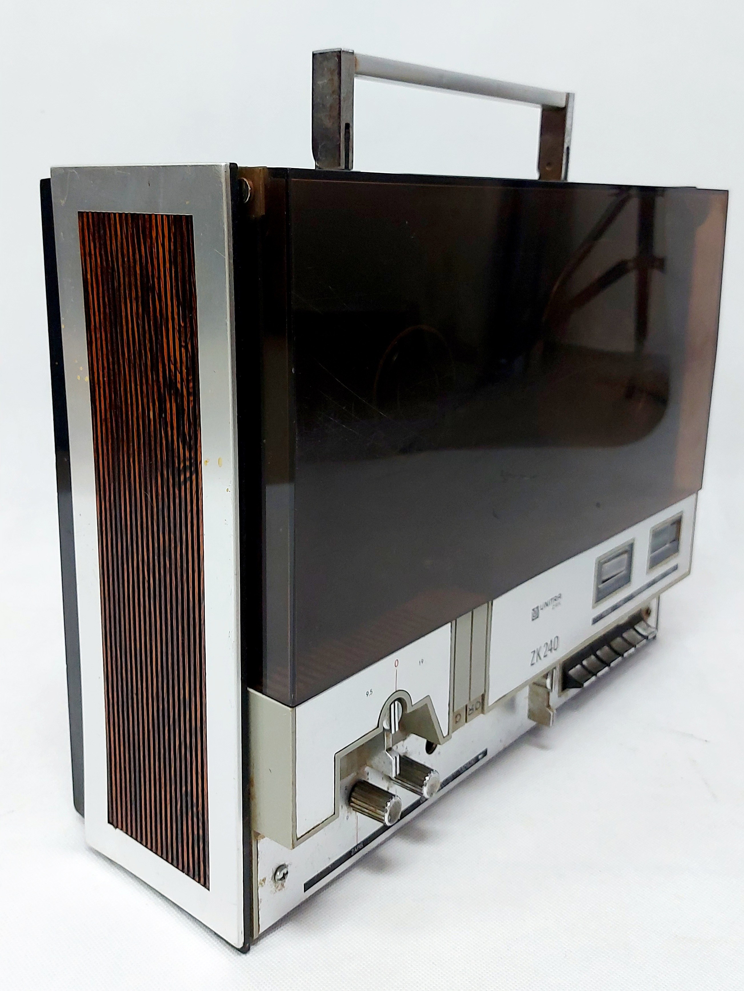 Magnetofon szpulowy Unitra ZK 240, lata 1970. - Aukcja internetowa ...