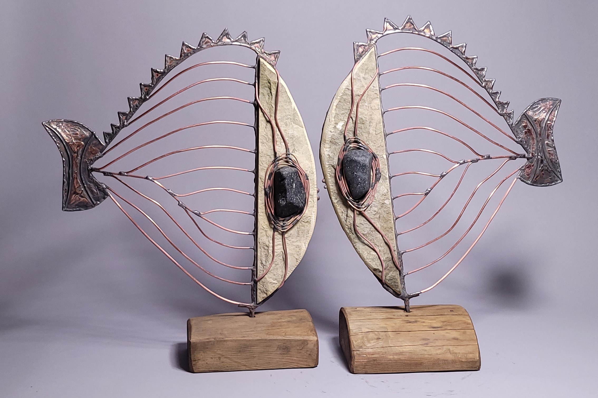 Jacek Drzymała, Medium stone fish - pair (height 53 cm). - Online ...
