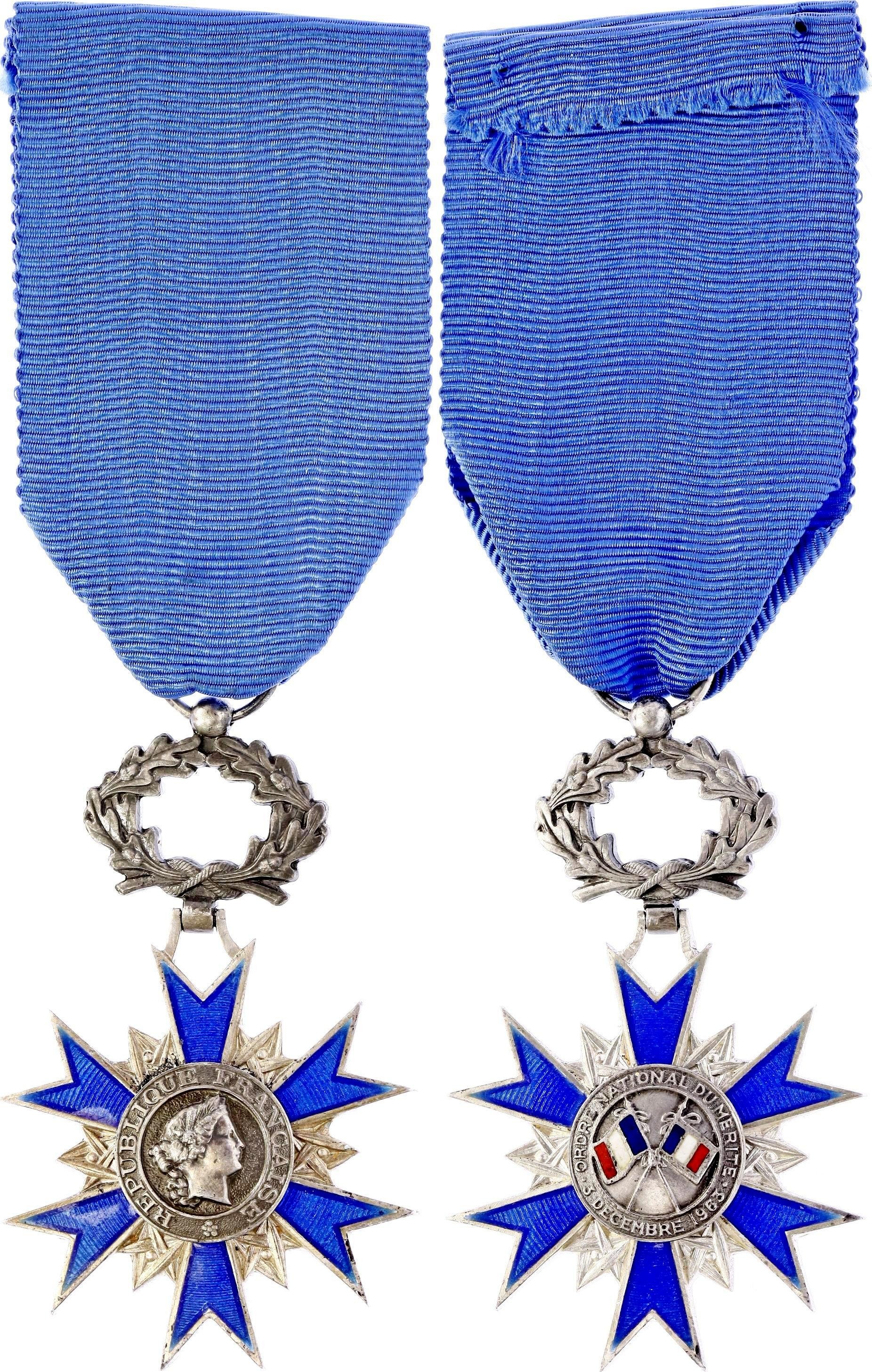 France National Order of Merit Knight Cross 1963 - Aukcja internetowa ...
