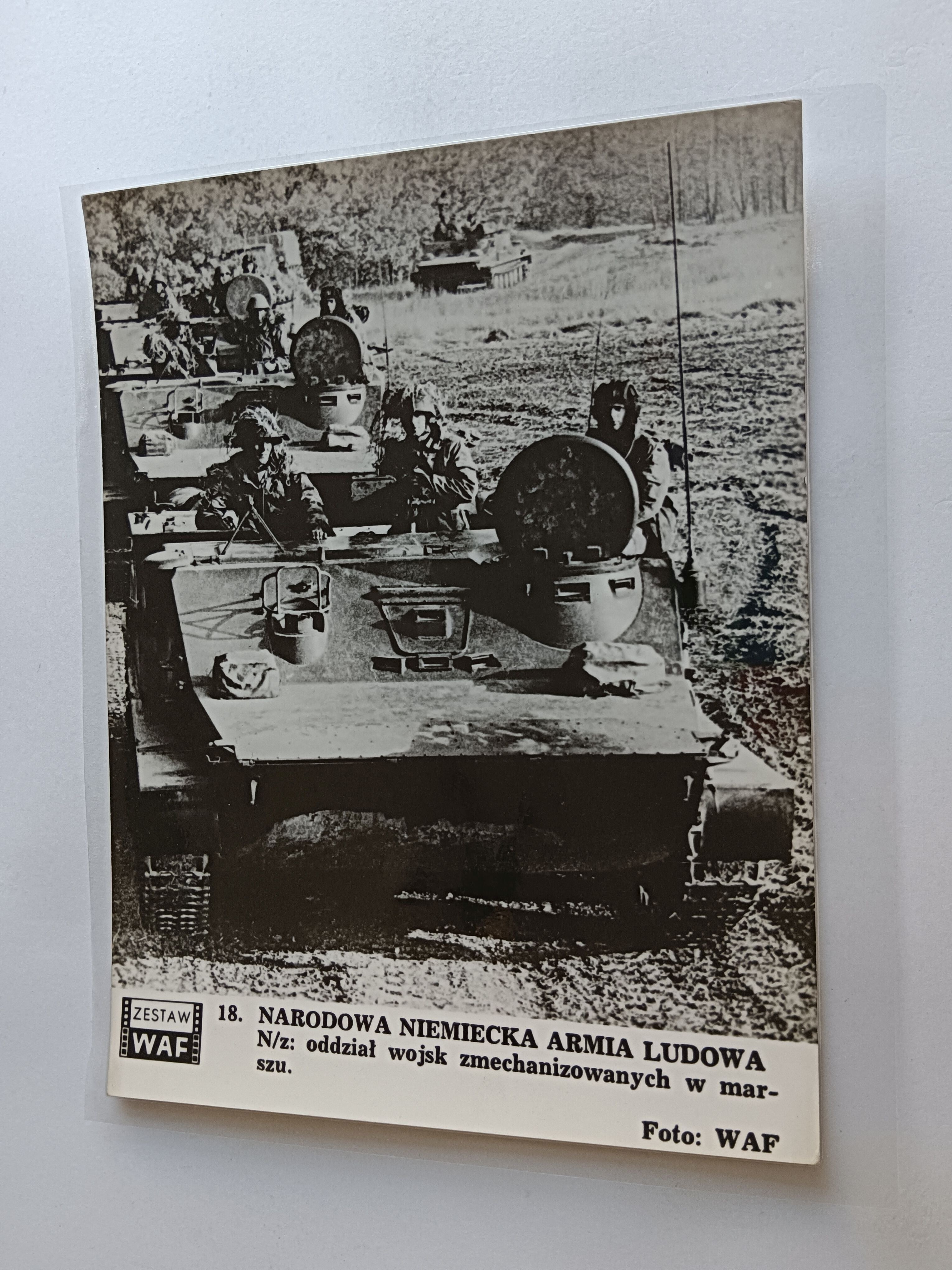 ZDJĘCIE PRL ZALAMINOWANE LUDOWE WOJSKO, ŻOŁNIERZE, NARODOWA NIEMIECKA ...