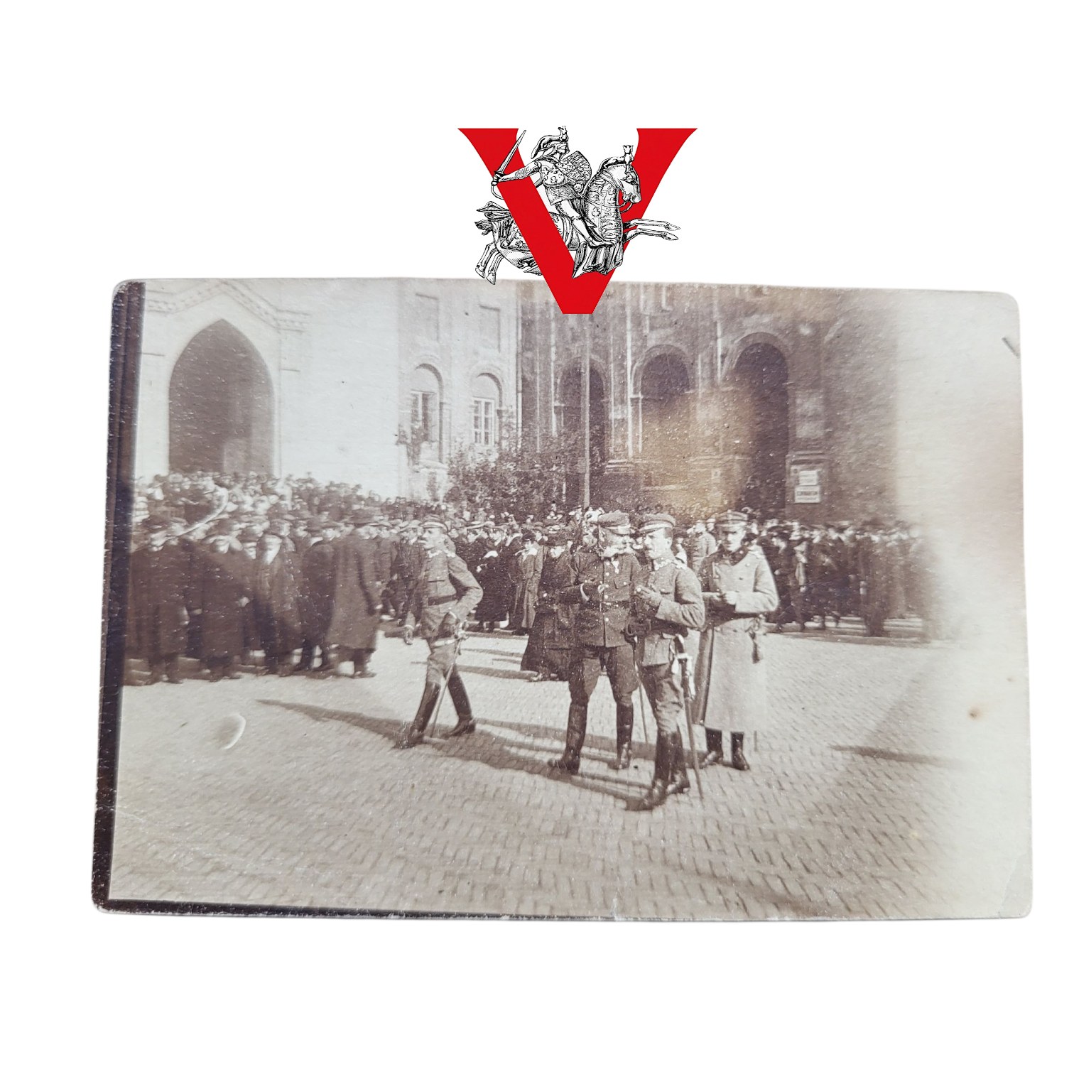 Legiony Polskie, Lublin akt 5 Listopada 1916, Legioniści przed Katedrą ...