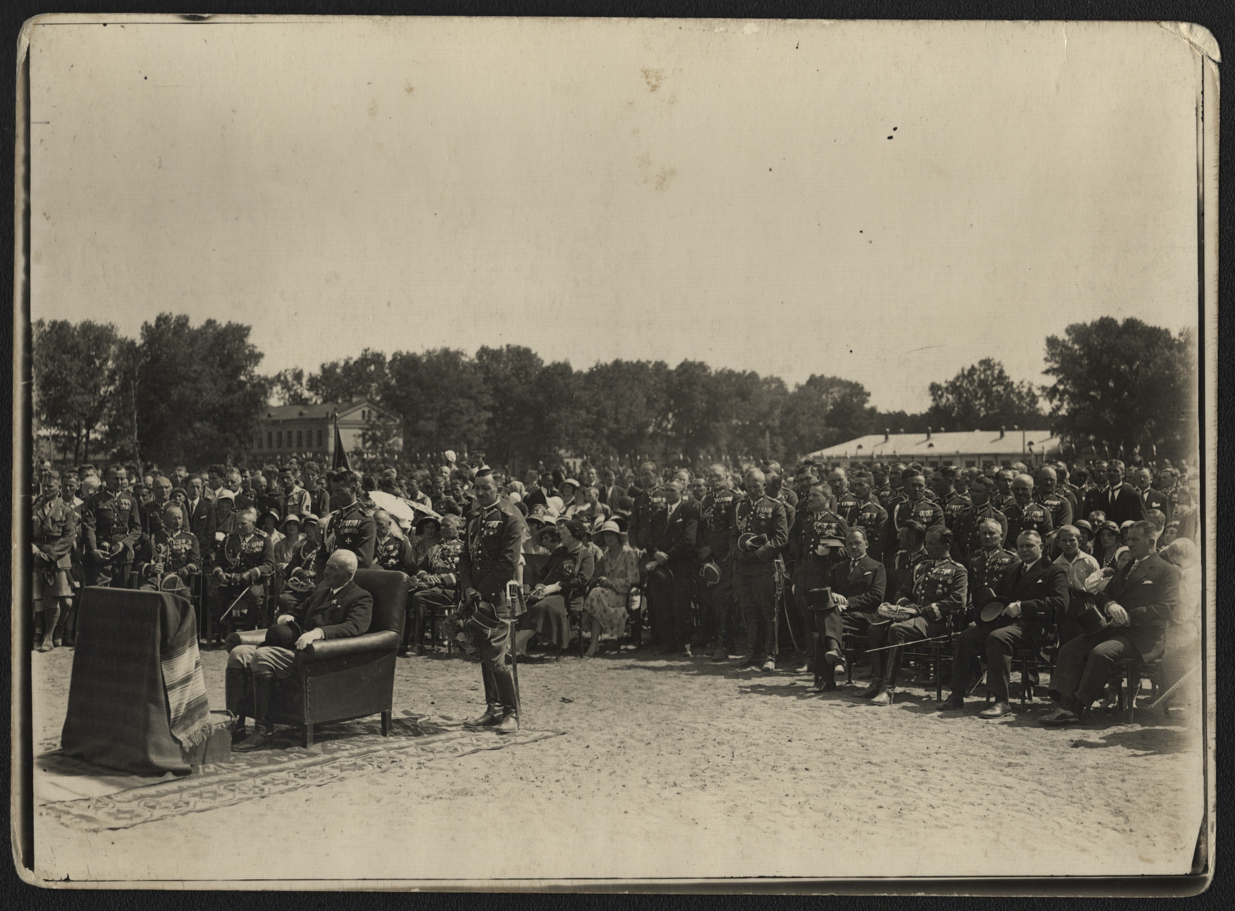 [WOJSKO POLSKIE - Generalicja] Msza polowa 1934 r. w obecności ...