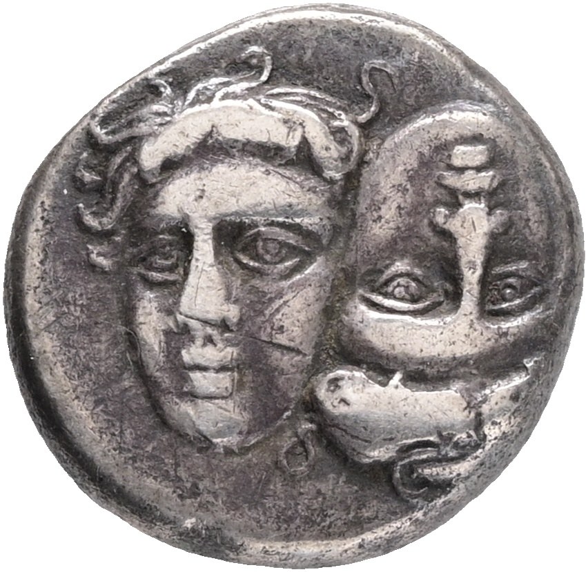 Drachma około 340 - 313 p.n.e. Istros 5,33 g. Dwie głowy zwrócone do ...