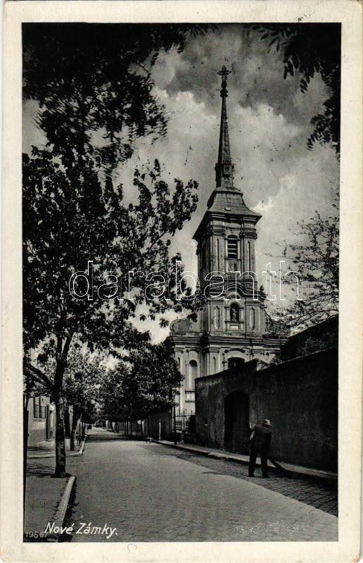 1938 Érsekújvár, Nové Zámky; utcaseprő. Br. Sch. / sweeper ...